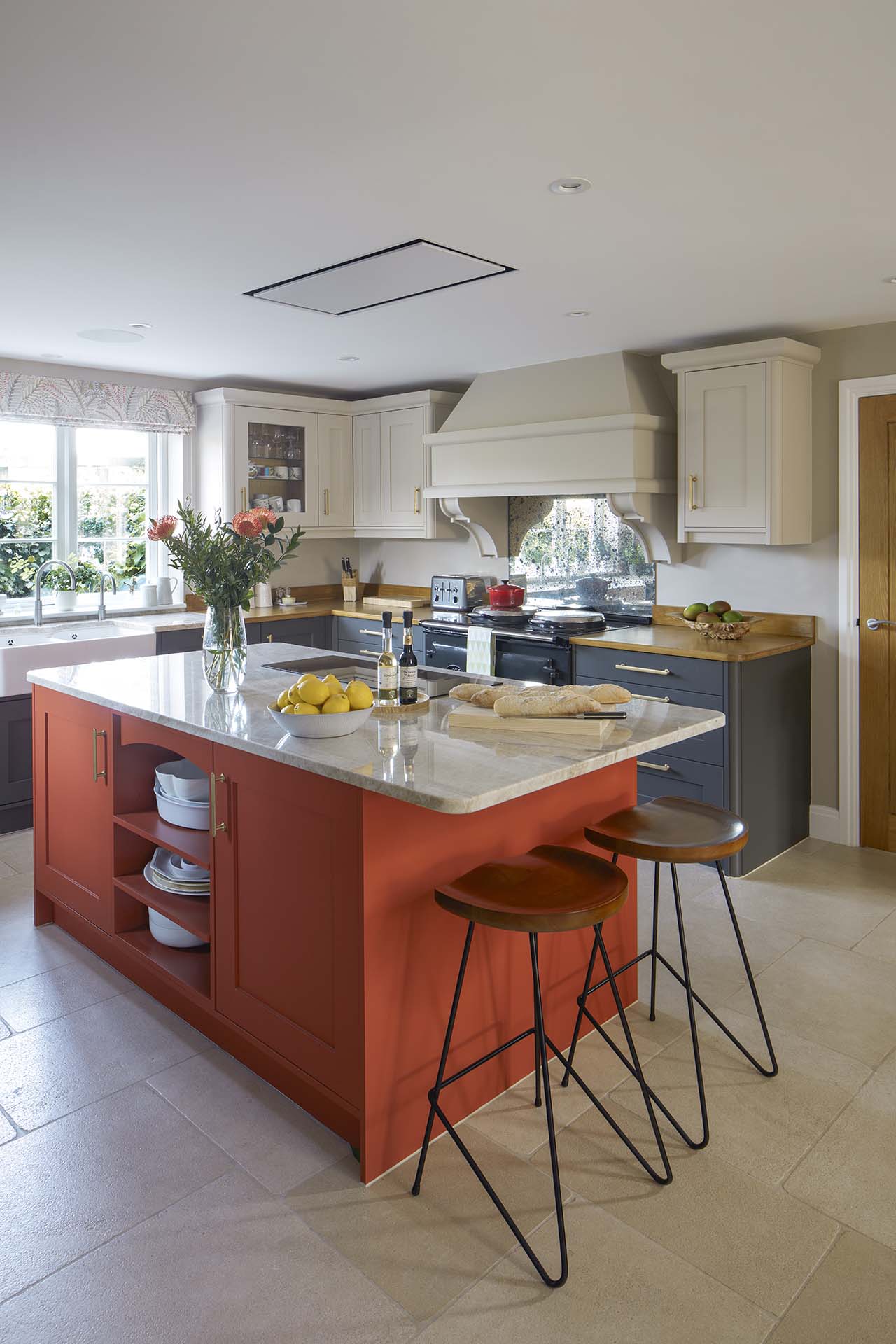 A Bold and Colourful Home, New Alresford, Hampshire - Residence ...
